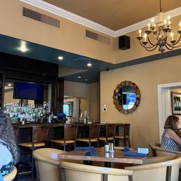 J. CORKS - Updated October 2025 - 174 Photos & 146 Reviews - 25 East ...