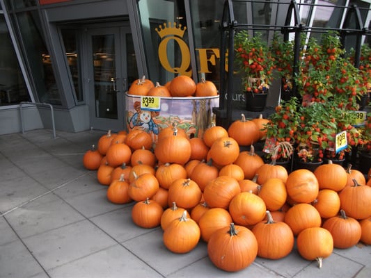 QFC - Updated October 2025 - 41 Photos & 199 Reviews - 500 Mercer St ...