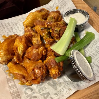 WILD WING CAFE - Updated December 2024 - 104 Photos & 279 Reviews ...