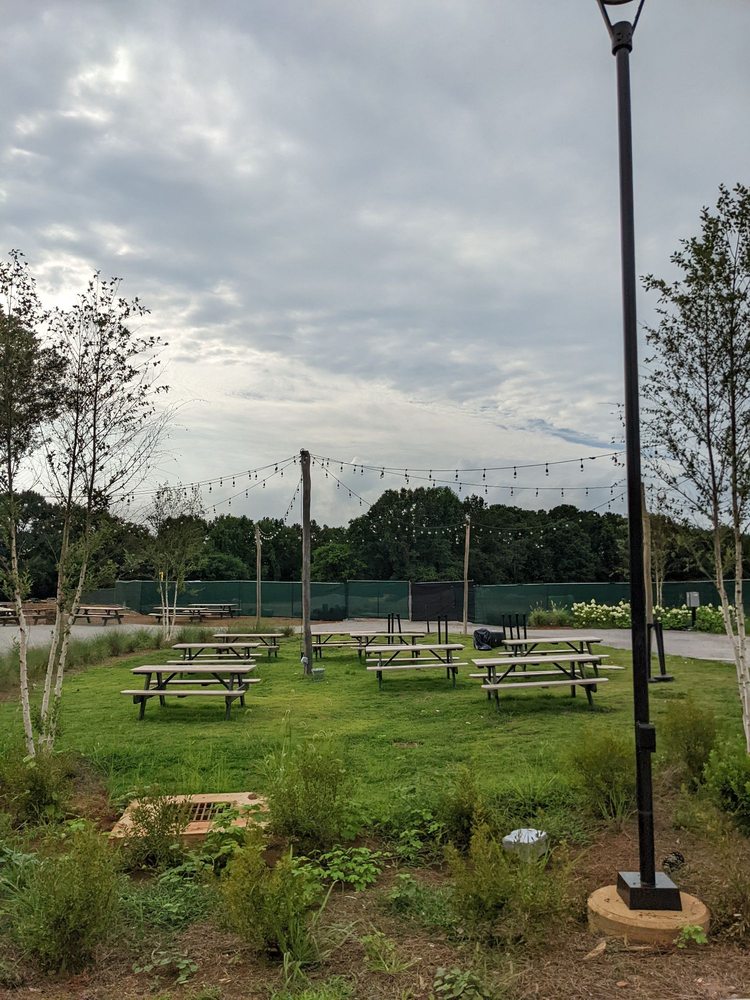 THE ORION AMPHITHEATER - 88 Photos & 10 Reviews - 701 Amphitheater Dr ...