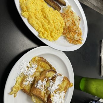 FLORISSANT CITY DINER - Updated December 2025 - 103 Photos & 86 Reviews ...