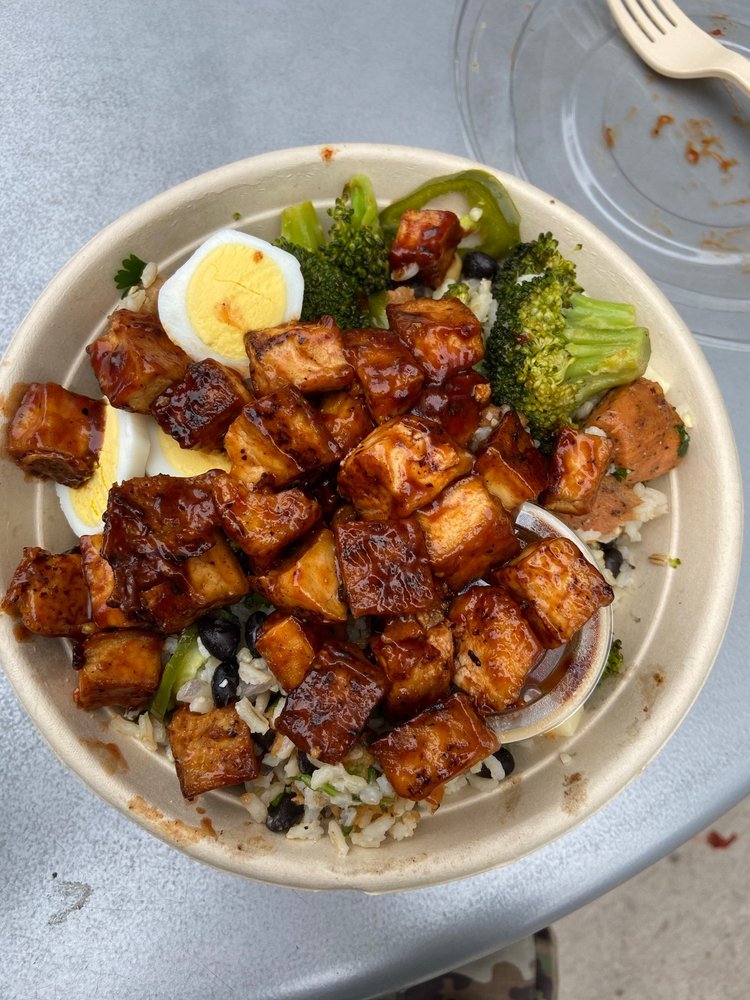 ROOTS NATURAL KITCHEN - Updated July 2025 - 32 Photos & 72 Reviews ...