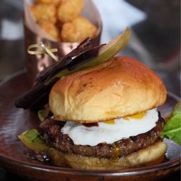 THE TOOTHSOME CHOCOLATE EMPORIUM AND SAVORY FEAST KITCHEN - Updated ...