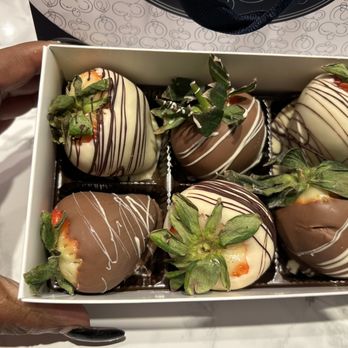 THE ROYAL CHOCOLATE - Updated December 2025 - 629 Photos & 162 Reviews ...