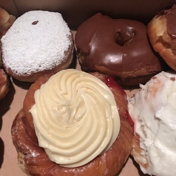 DESPI DELITE BAKERY - Updated December 2024 - 331 Photos & 333 Reviews ...