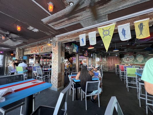 LULU’S BAIT SHACK - Updated July 2024 - 859 Photos & 898 Reviews - 17 S ...
