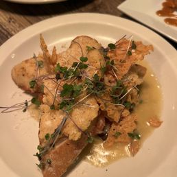 STASH BOX - Updated October 2025 - 52 Photos & 31 Reviews - 866 Elm St ...