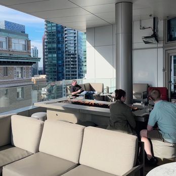 FOG ROOM - Updated October 2024 - 444 Photos & 280 Reviews - 1610 2nd ...