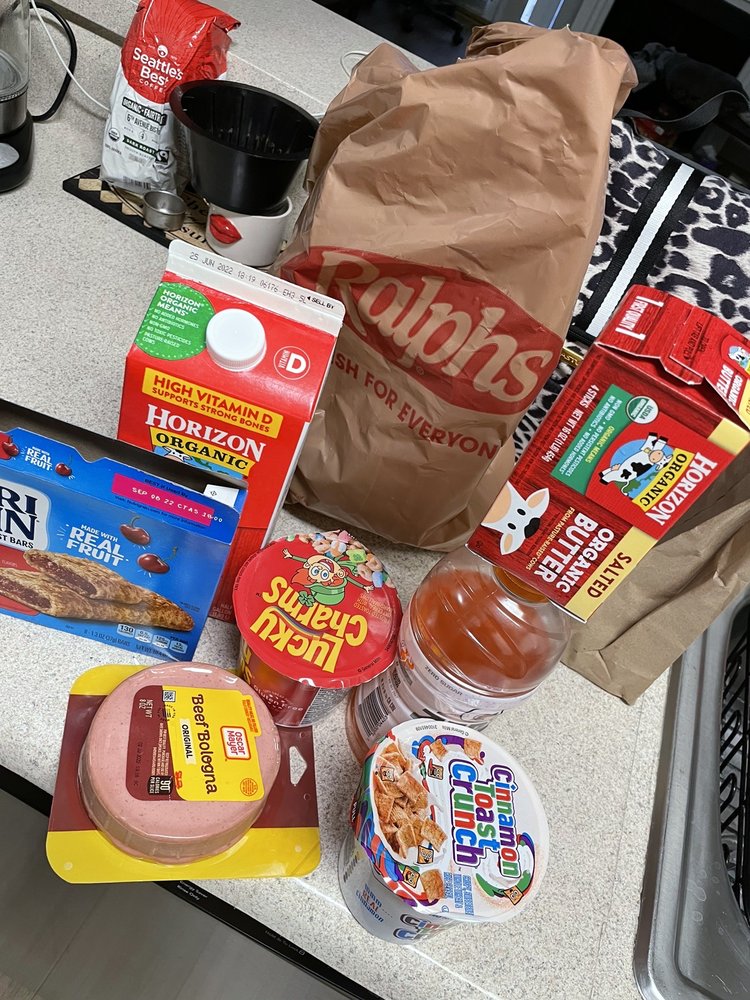 RALPHS - 114 Photos & 234 Reviews - 5601 Wilshire Blvd, Los Angeles, CA ...