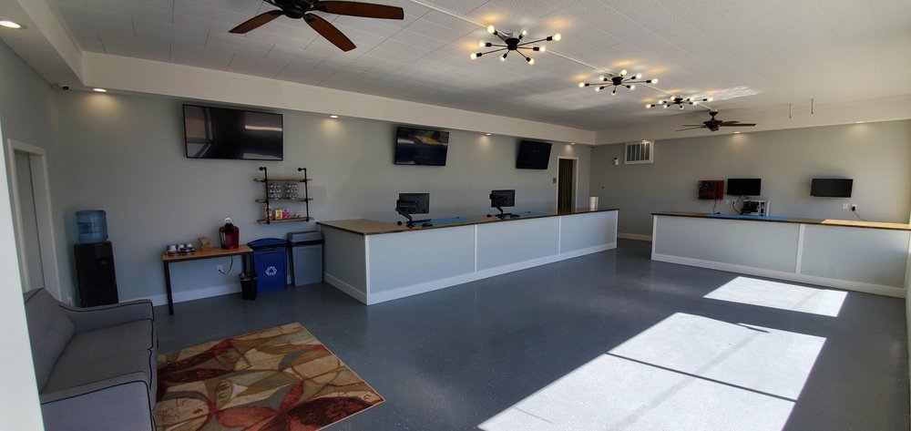 THE COMPUTER GUY - Updated December 2025 - 51 Reviews - 611 Kuenzli St ...