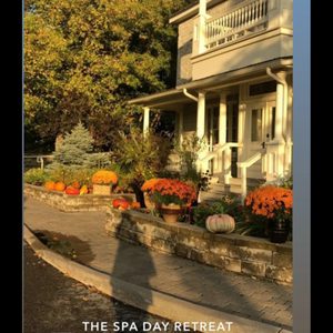 MAHOGANY SALON AND SPA - 369 Napoleon Street, Carleton Place, Ontario ...