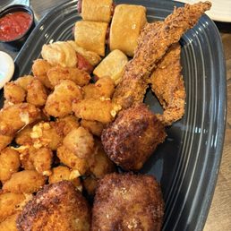 THE MAPLE PIG - Updated December 2025 - 18 Photos & 10 Reviews - 710 ...