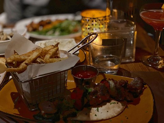 PERA SOHO - Updated September 2024 - 858 Photos & 901 Reviews - 54 ...