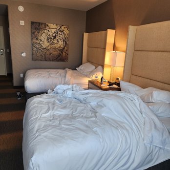 DOUBLETREE BY HILTON HOTEL READING - Updated May 2024 - 247 Photos ...