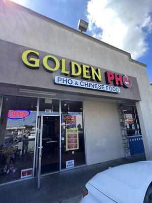 GOLDEN PHO - Updated December 2025 - 68 Photos & 49 Reviews - 1818 E ...