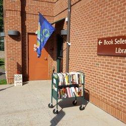 WALLINGFORD PUBLIC LIBRARY - 10 Photos & 19 Reviews - 200 N Main St ...