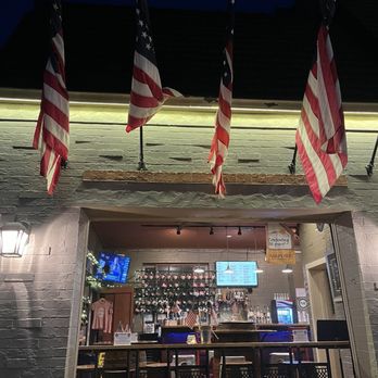 FAIRPORT BREWING COMPANY - Updated December 2025 - 230 Photos & 80 ...