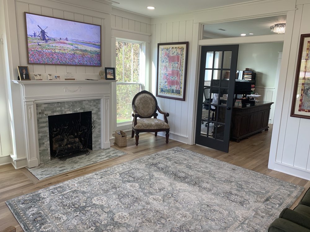 YANCY BELCHER - Updated December 2025 - 10 Reviews - 2306 N Mount ...