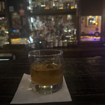 LITTLE DIPPER LOUNGE - Updated October 2025 - 78 Photos & 77 Reviews ...