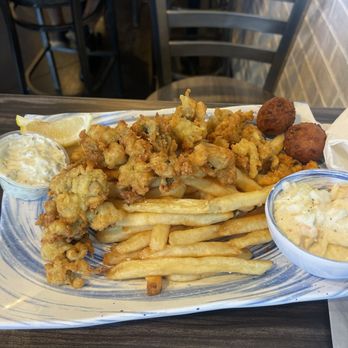 NEW ENGLAND FISH HOUSE & RAW BAR - Updated December 2025 - 41 Photos ...