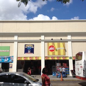 WALMART - Updated September 2025 - Paseo de Montejo 379, Mérida ...