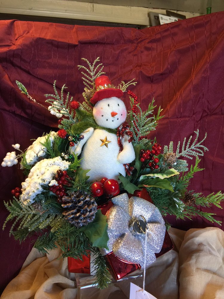 TG DESIGNS - Updated December 2025 - 14 Photos - 19231 Longmeadow Rd ...