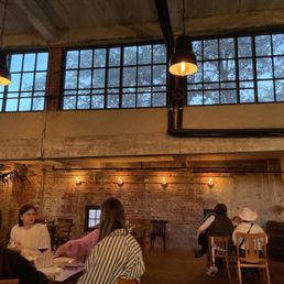 PROVENDER HALL - Updated August 2025 - 278 Photos & 210 Reviews - 122 E ...