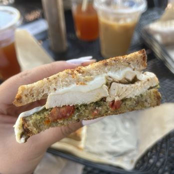 MON VERT CAFE - Updated July 2025 - 386 Photos & 456 Reviews - 28 ...