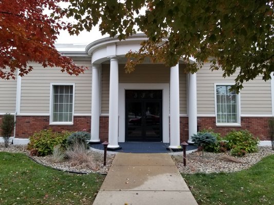 JACKSON FUNERAL CHAPEL - 250 N McKinley Ave, Rensselaer, Indiana ...