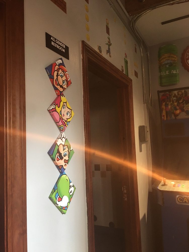 QUARTERS BAR+ARCADE - Updated April 2024 - 79 Photos & 26 Reviews - 475 ...