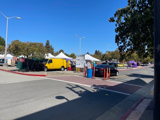 BERKELEY FLEA MARKET - Updated September 2025 - 131 Photos & 156 Reviews - 1937 Ashby Ave ...