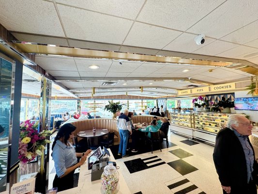 NEPTUNE DINER - Updated December 2025 - 79 Photos & 41 Reviews - 312 ...