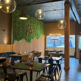 TASTY EXPERIENCE BISTRO - Updated January 2026 - 145 Photos & 86 ...