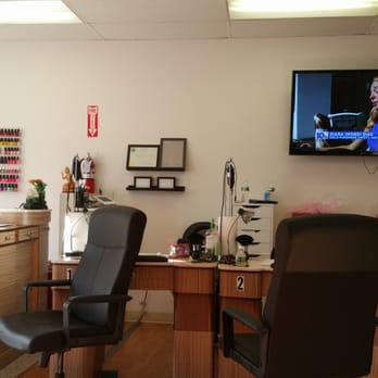 PLEASANT VIEW NAILS - Updated December 2025 - 35 Photos & 16 Reviews - 115 Pleasant View Ave ...