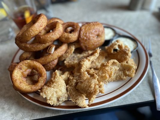 ADAMS LAKE PUB - Updated January 2026 - 73 Photos & 60 Verified Reviews ...