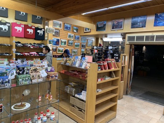 CASCADE GIFTS - Updated December 2025 - 14 Photos - 131 Banff Avenue ...
