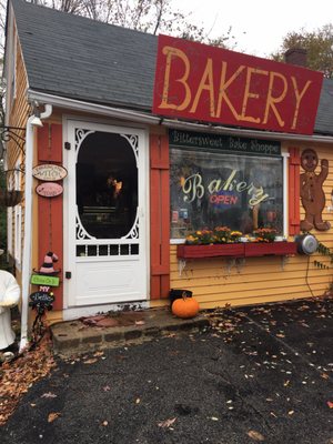 BITTERSWEET BAKE SHOPPE - 15 Photos & 31 Reviews - 272 Derry Rdroute ...