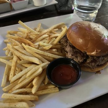 FALLEY ALLEN - Updated January 2026 - 233 Photos & 157 Reviews - 204 ...