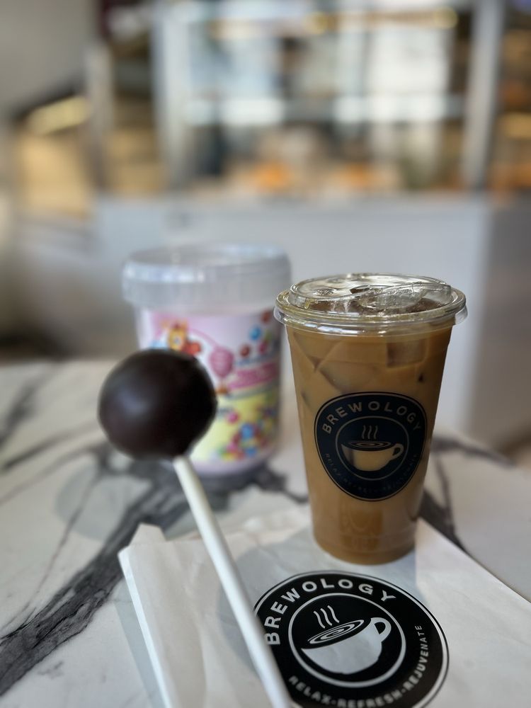 BREWOLOGY COFFEE - Updated October 2025 - 88 Photos & 30 Reviews - 556 ...