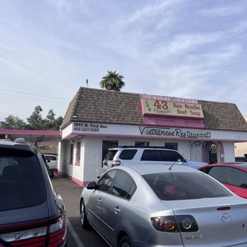 PHO 43 - Updated August 2025 - 1221 Photos & 905 Reviews - 2844 N 43rd ...