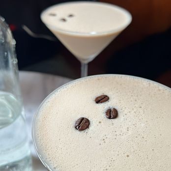 CAFÉ LULUC - Updated October 2025 - 1841 Photos & 1700 Reviews - 214 ...