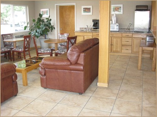 SMOKEY POINT MOTOR INN - Updated November 2024 - 10 Photos & 26 Reviews ...