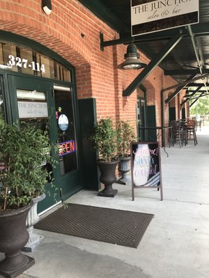 THE JUNCTION SALON AND BAR - Updated October 2024 - 90 Photos & 192 ...