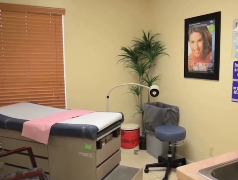 MICHAEL BENJAMIN, MD, FACOG - Updated January 2026 - 21 Photos & 27 ...