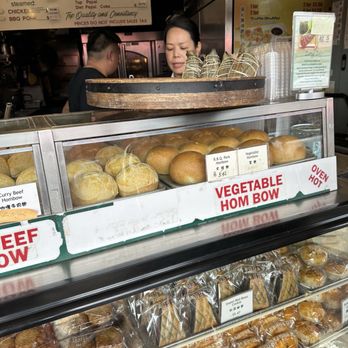 MEE SUM PASTRY - Updated November 2024 - 1533 Photos & 1199 Reviews - 1526 Pike Pl, Seattle ...