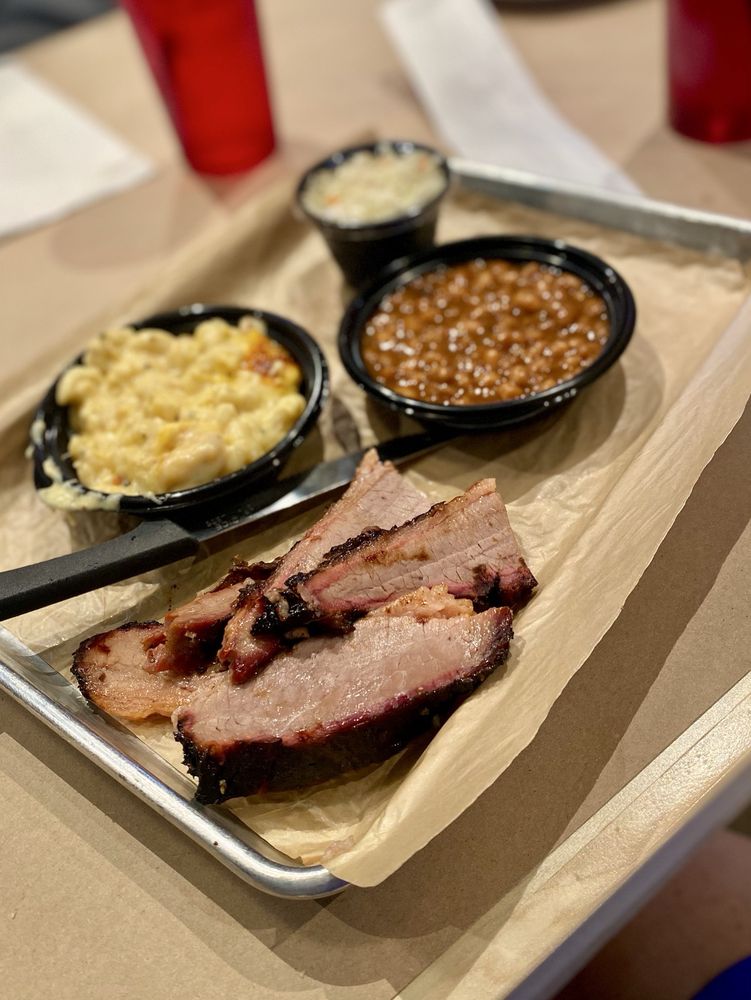 THE FISHIN’ PIG - Updated November 2025 - 49 Photos & 17 Reviews - 48 ...