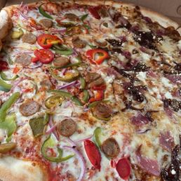 PENGUIN PIZZA - Updated December 2025 - 195 Photos & 625 Reviews - 735 ...