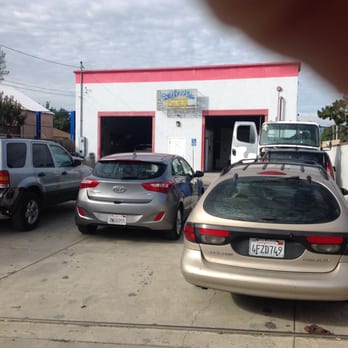 PERFECTION AUTO BODY & PAINT - Updated December 2025 - 14 Photos - 32 ...