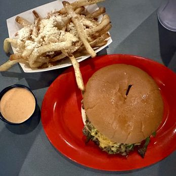 SMITTY’S GARAGE BURGERS & BEER - Updated December 2025 - 76 Photos & 88 ...