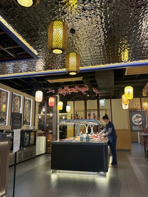 SUKIYA SUSHI & JAPANESE BUFFET - Updated November 2024 - 159 Photos ...